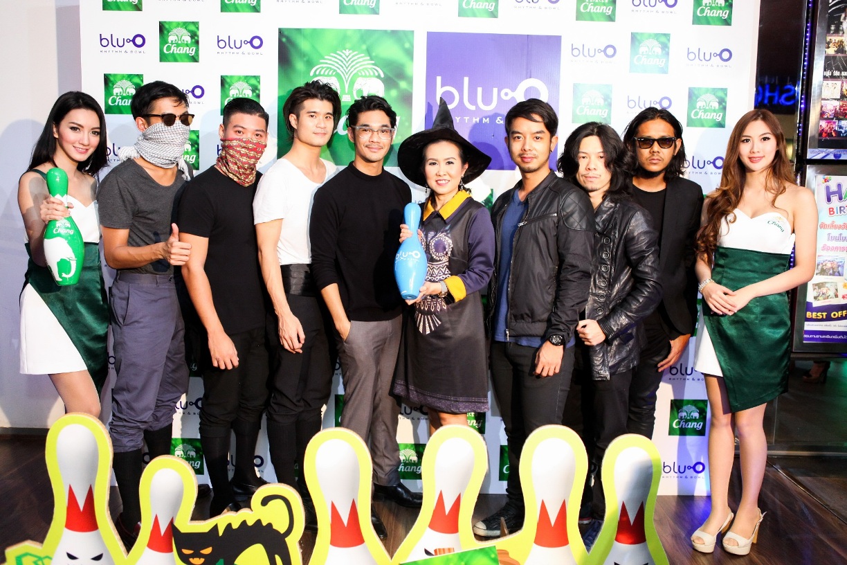 Getsunova & AB Normal พาตะลุย ฮาโลวีน กับคอนเสิร์ตกลางเลนโบว์ลิ่ง